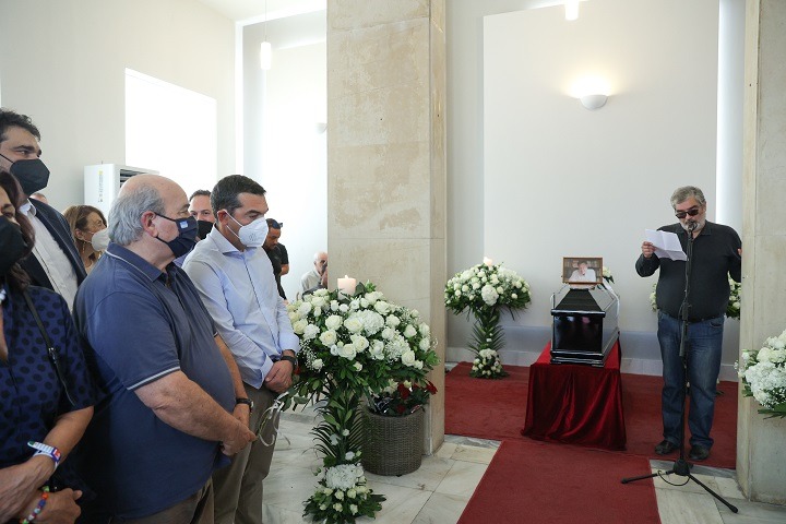 Το τελευταίο αντίο στον Ηλία Νικολακόπουλο - The President