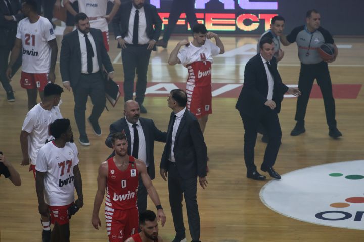 Διακοπή στον 4ο τελικό - Κρίνεται η τύχη του ματς! - The President