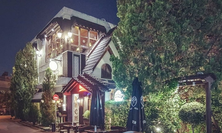 “Arch”: Η παντός καιρού μπυραρία στο Περιστέρι - The President