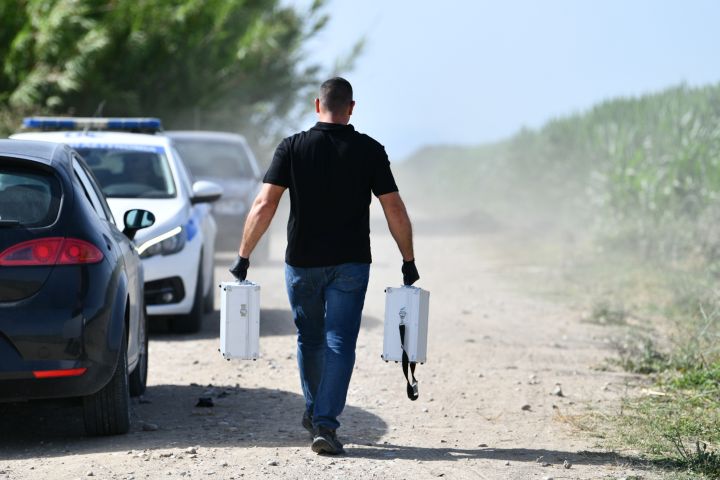 Ο 37χρονος έπληξε την 11χρονη με αντικείμενο, πολλές φορές, στην πλάτη ...