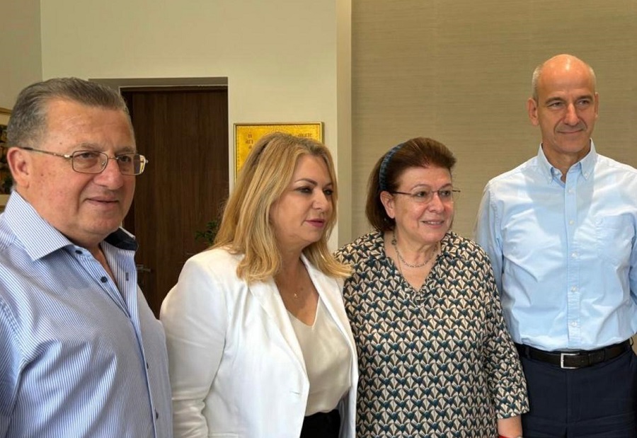 Περιοδεία της Λ.Μενδώνη στην Π.Ε. Πιερίας και εγκαίνια σε χώρους ...