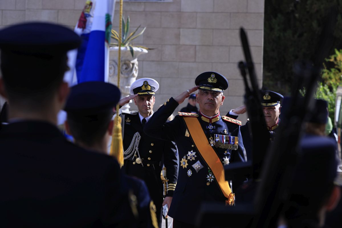 Αρχηγός ΓΕΕΘΑ: Η 21η Νοεμβρίου αποτελεί ημέρα τιμής και ευγνωμοσύνης ...