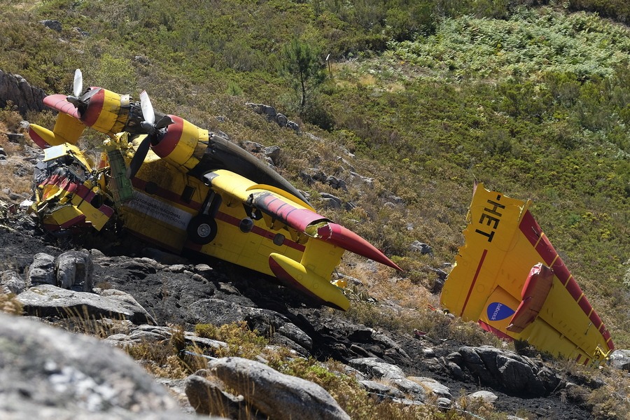 Πορτογαλία: Ένας νεκρός στη συντριβή Canadair στα σύνορα με την Ισπανία ...